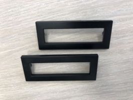 Rail & Roll handle black rectangle package